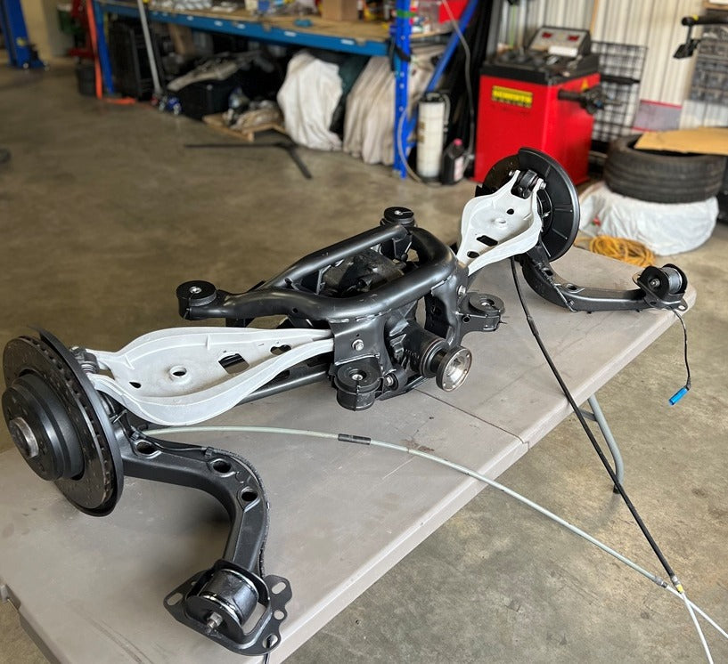 BMW E36 / E46 REAR-END RESTORATION – Tech-53